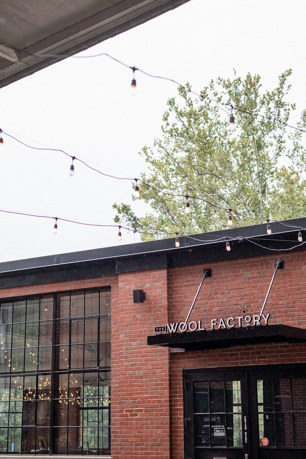 Charlottesville Wedding With An NYC Twist At The Wool Factory