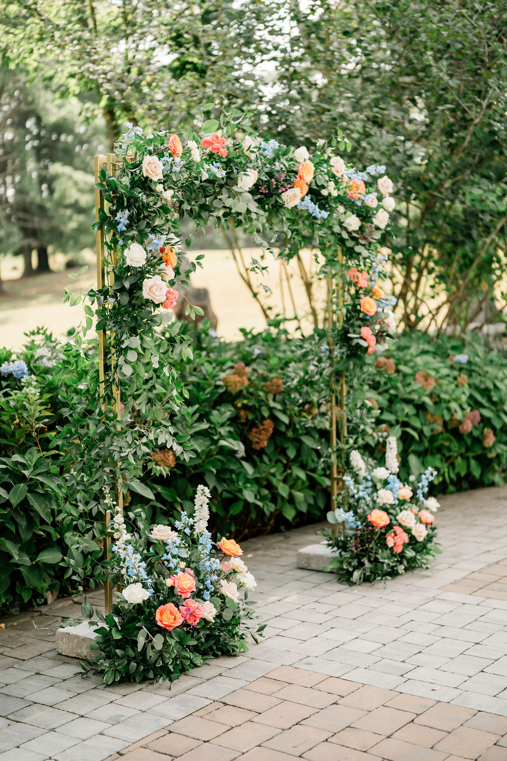 Garden Party Wedding at Airlie | Outdoor Virginia Wedding | Logan & Ben