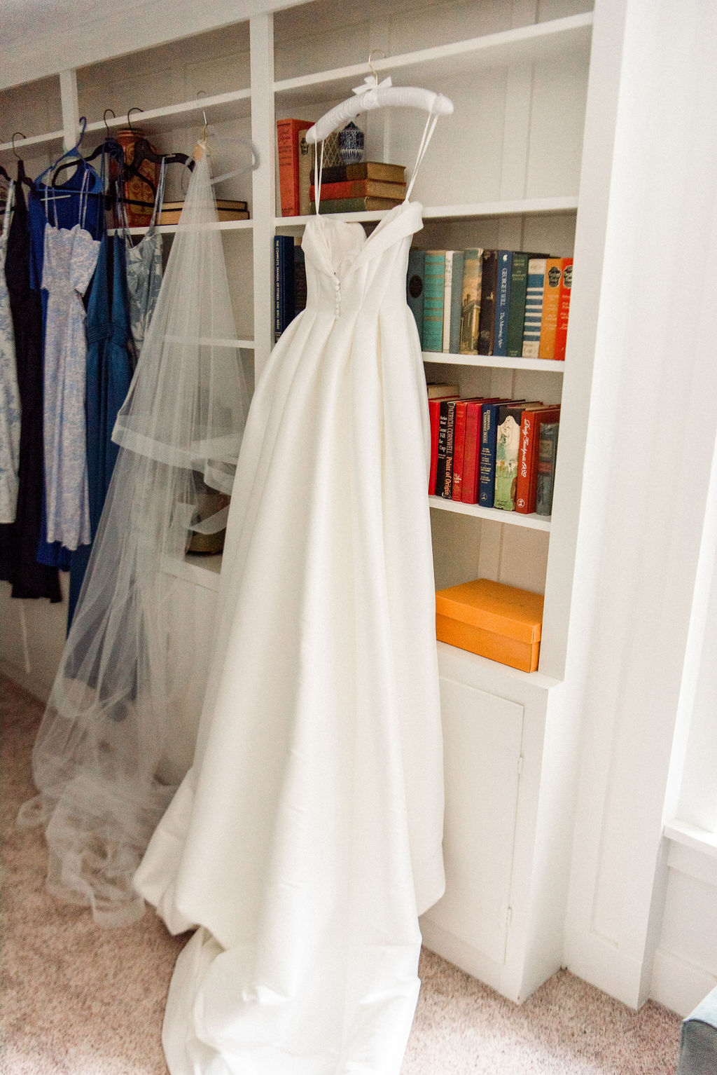 Garden Party Wedding at Airlie | Outdoor Virginia Wedding | Logan & Ben